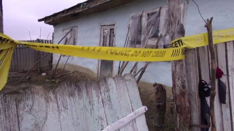 Băcăuan ucis cu furca, din gelozie. Criminalul era cel mai bun prieten ... Băcăuan ucis cu furca, din gelozie. Criminalul era cel mai bun prieten ...